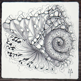 Zentangle: More Betweed