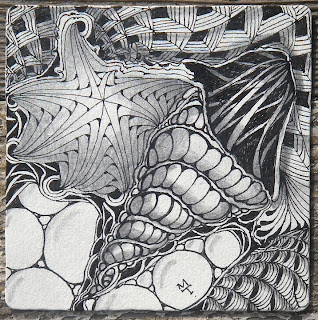 Zentangle: To the Edge!