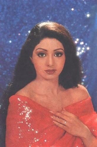 Sridevi: Sridevi in the 1980s in Bollywood: 80s Fashion, Makeup ...