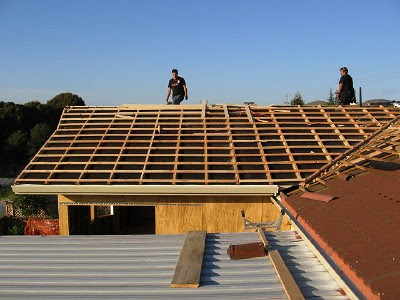 Ken's Abode: Battens for roof