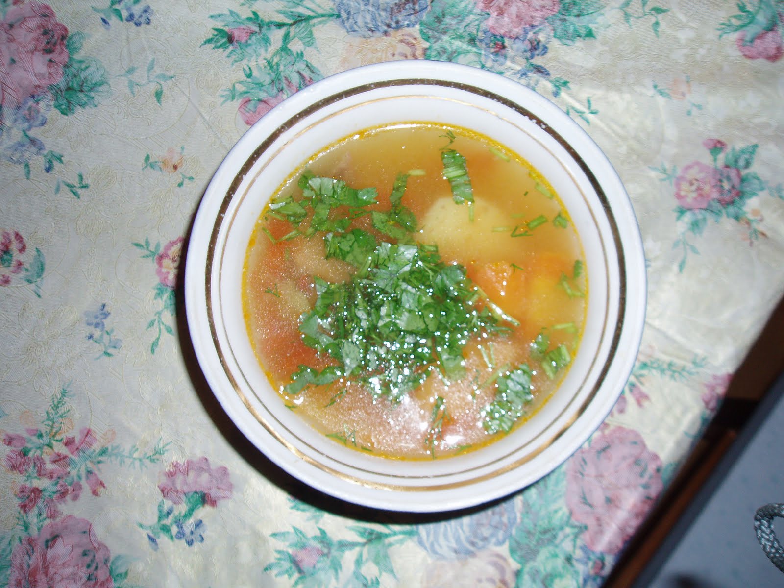 The Art of Uzbek Cuisine: Qaynatma shorva - Soup with meat and vegetables