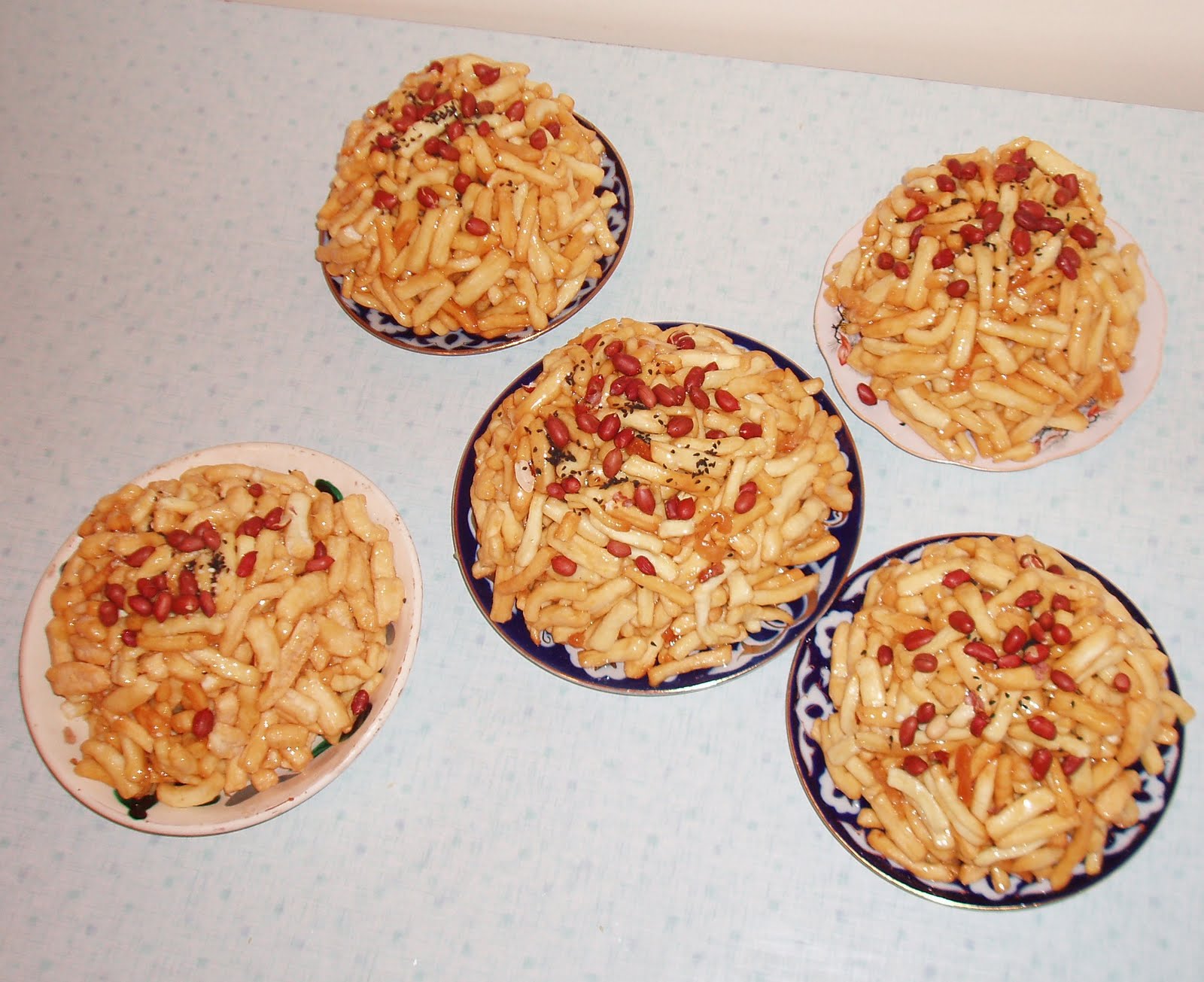 The Art of Uzbek Cuisine: Chak chak (dessert)