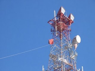 KD5KNZ: AT&T Long Lines microwave horn removal