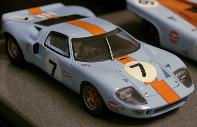 ManicSlots' slot cars and scenery: REVIEW: Fly Team Gulf Set