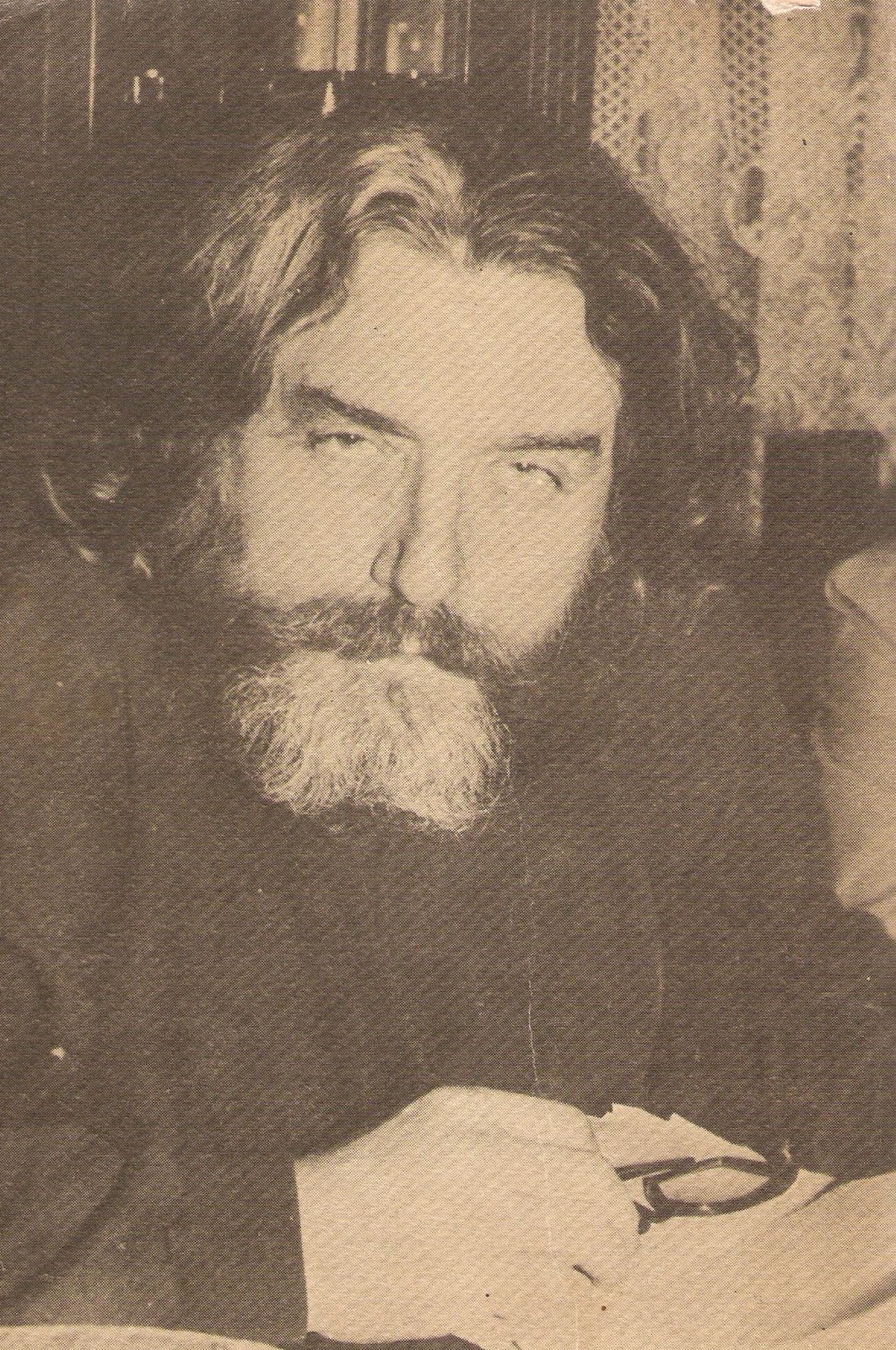 România-i ţara mea: Adrian Păunescu- Despărţire în flori