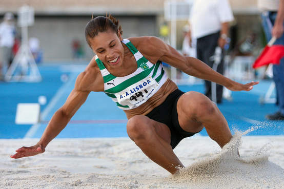 SPORTING VENCER: Europeus: Medalha de prata para Naide Gomes no salto em comprimento