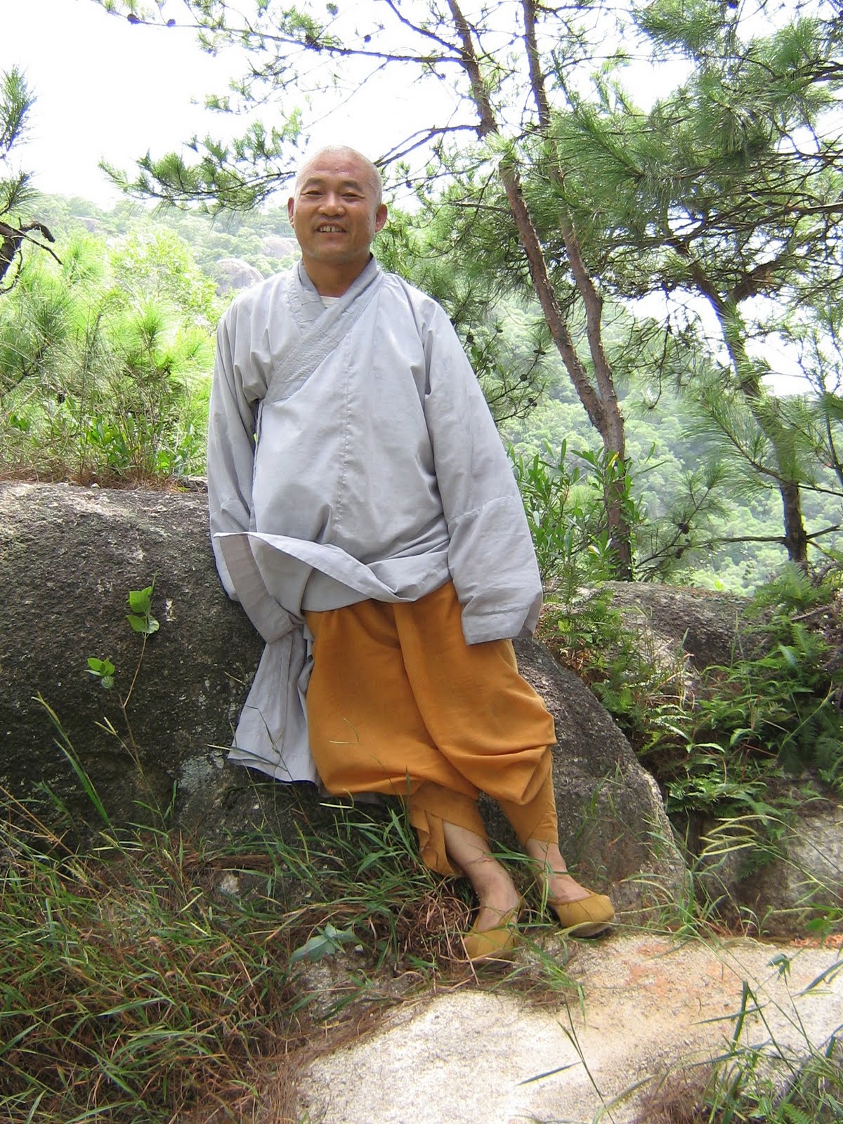 Publications by Simone Kussatz: The Chinese monk