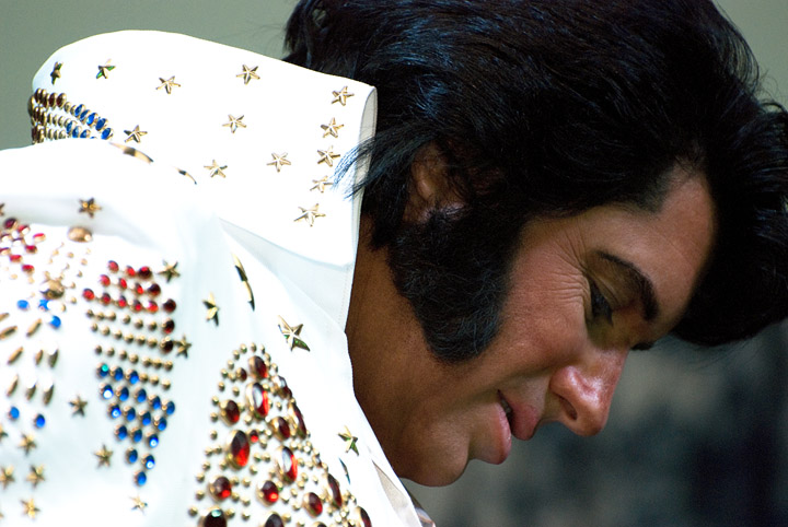Newsphotography:Exposed: #19 - Calling Elvis, Part 1