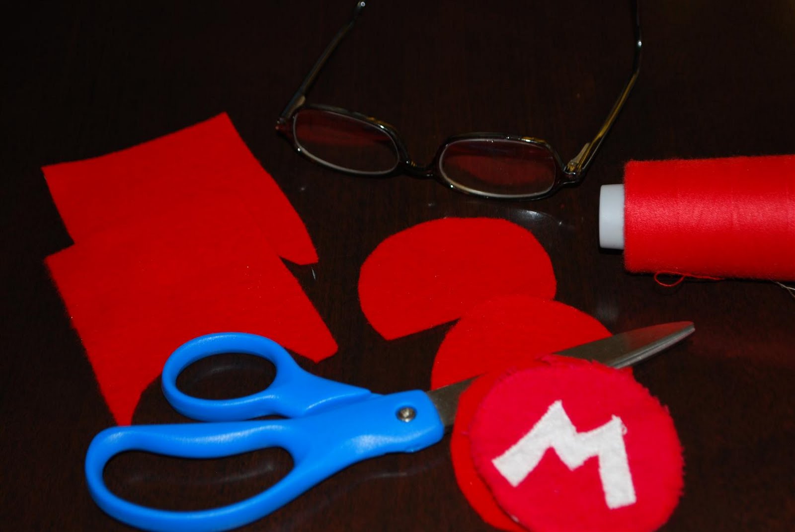 craftyc0rn3r: Hand made Eye Patch