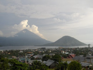 pemandangan kota Ternate dan Tidore ~ Bumi Nusantara