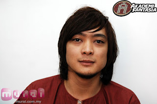 The Ari[L] Fan Clu[b]: KhaiRiL AzaM piLuS