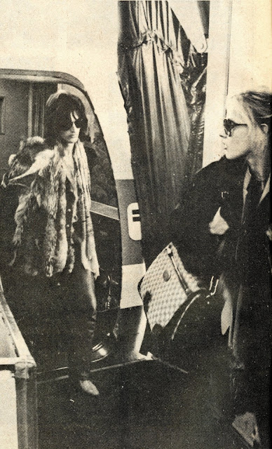 (Diet) Coke and Sympathy: Elyssa Perry