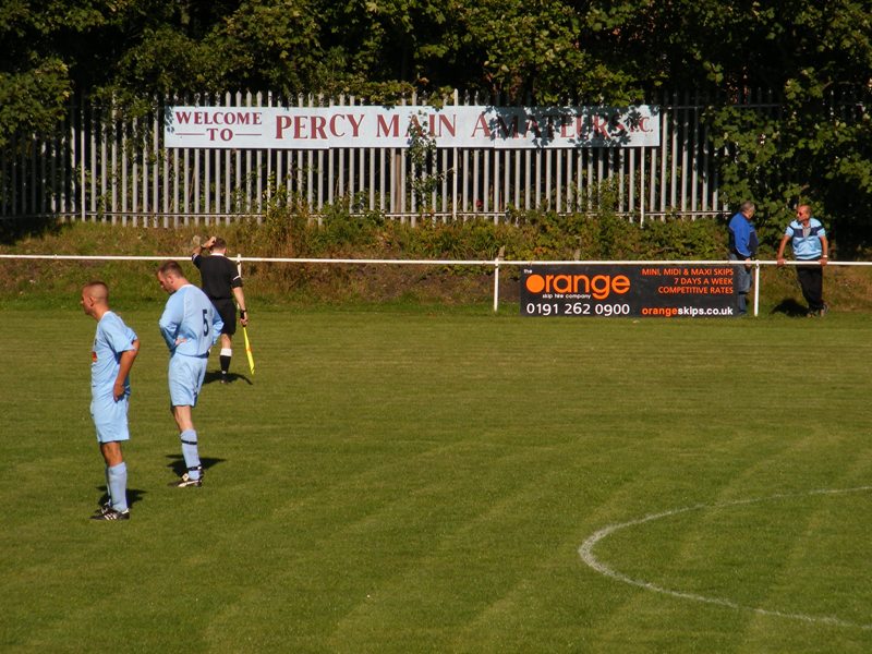 The Accidental Groundhopper: Ground 136: Purvis Park, Percy Main Amateurs