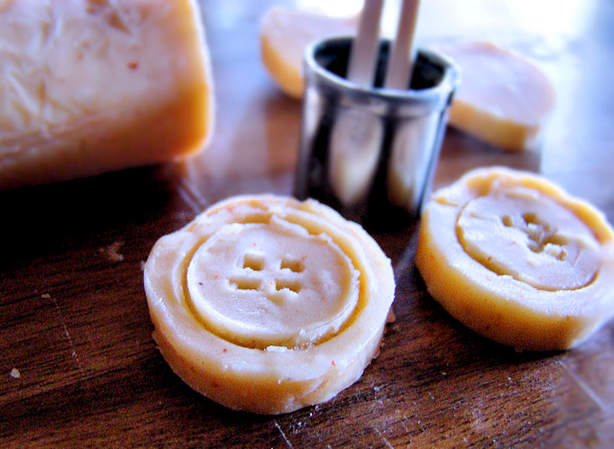 La Petite Brioche: Cheese Buttons Fit For a Lady of Leisure