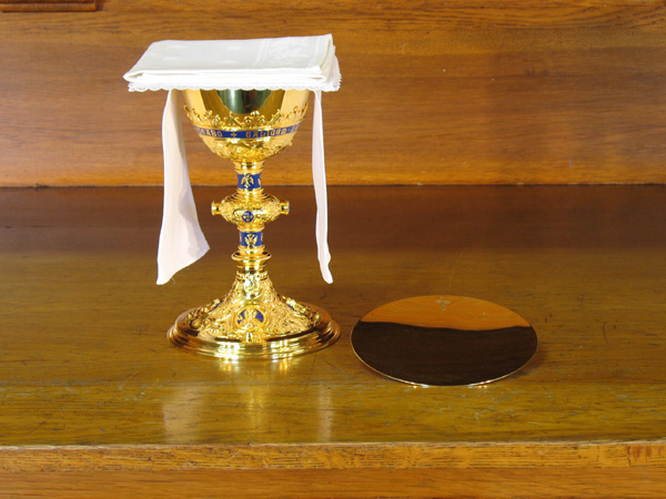 The Eucharist - Jesus is With us: The Purificator