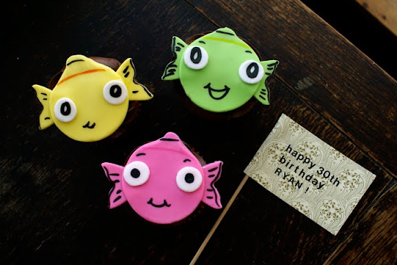 Coco Cake Land - Cakes Cupcakes Vancouver BC: Gone Fishin'