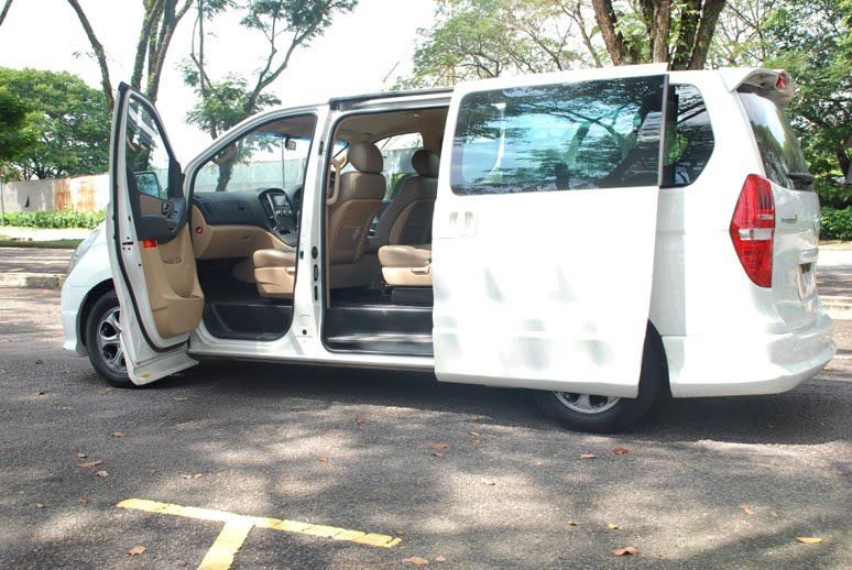 Mersing.my: Grand Starex Royale : MPV terbesar di pasaran