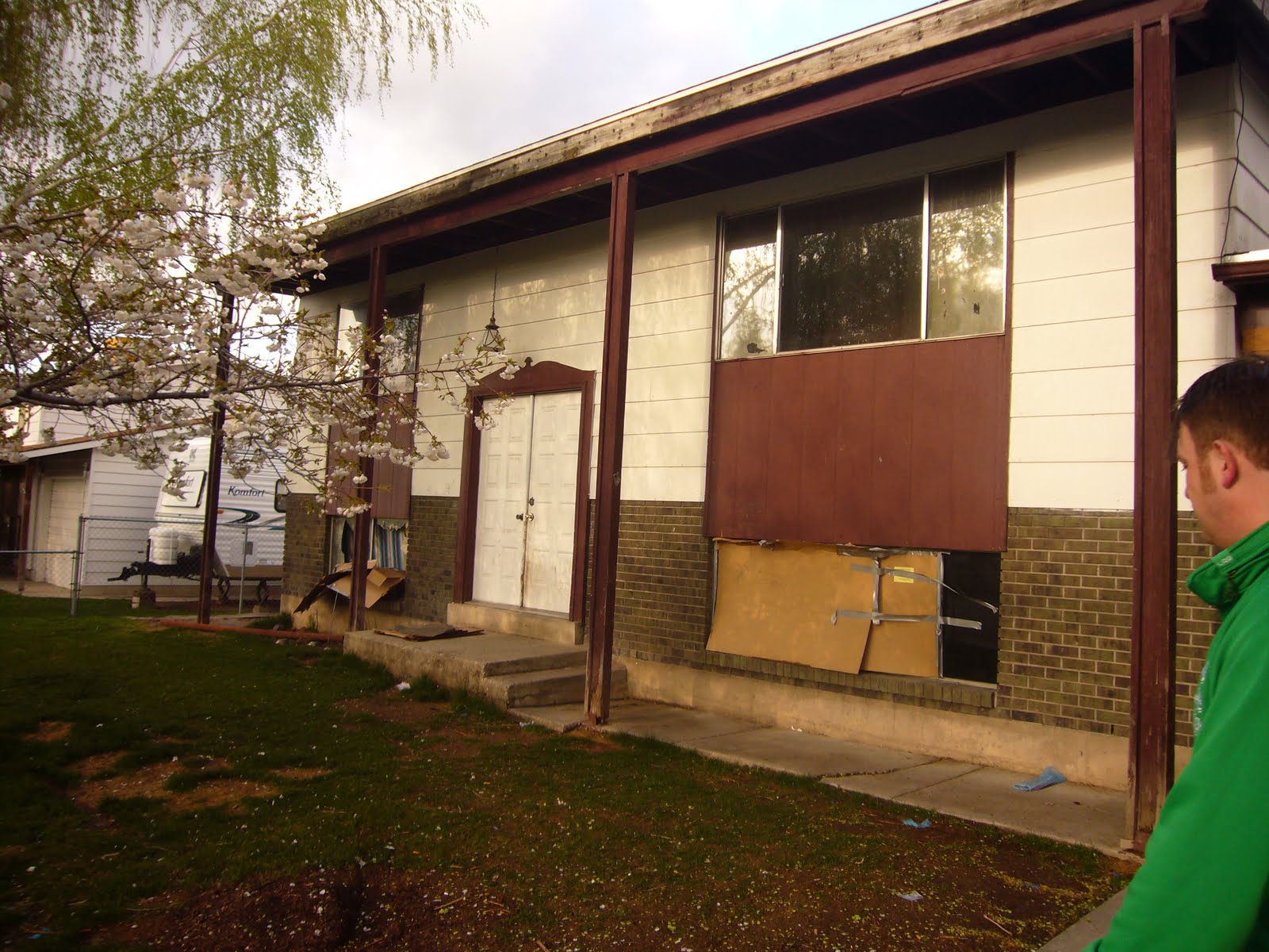 Peanut Butter Motherfucker.: Photo Blog: Freshly raided tweaker pad in ...