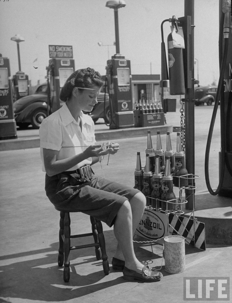 gas pump girls