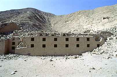 PerúEstilo.pe: Complejo Arqueológico de Incahuasi: La casa del Inca