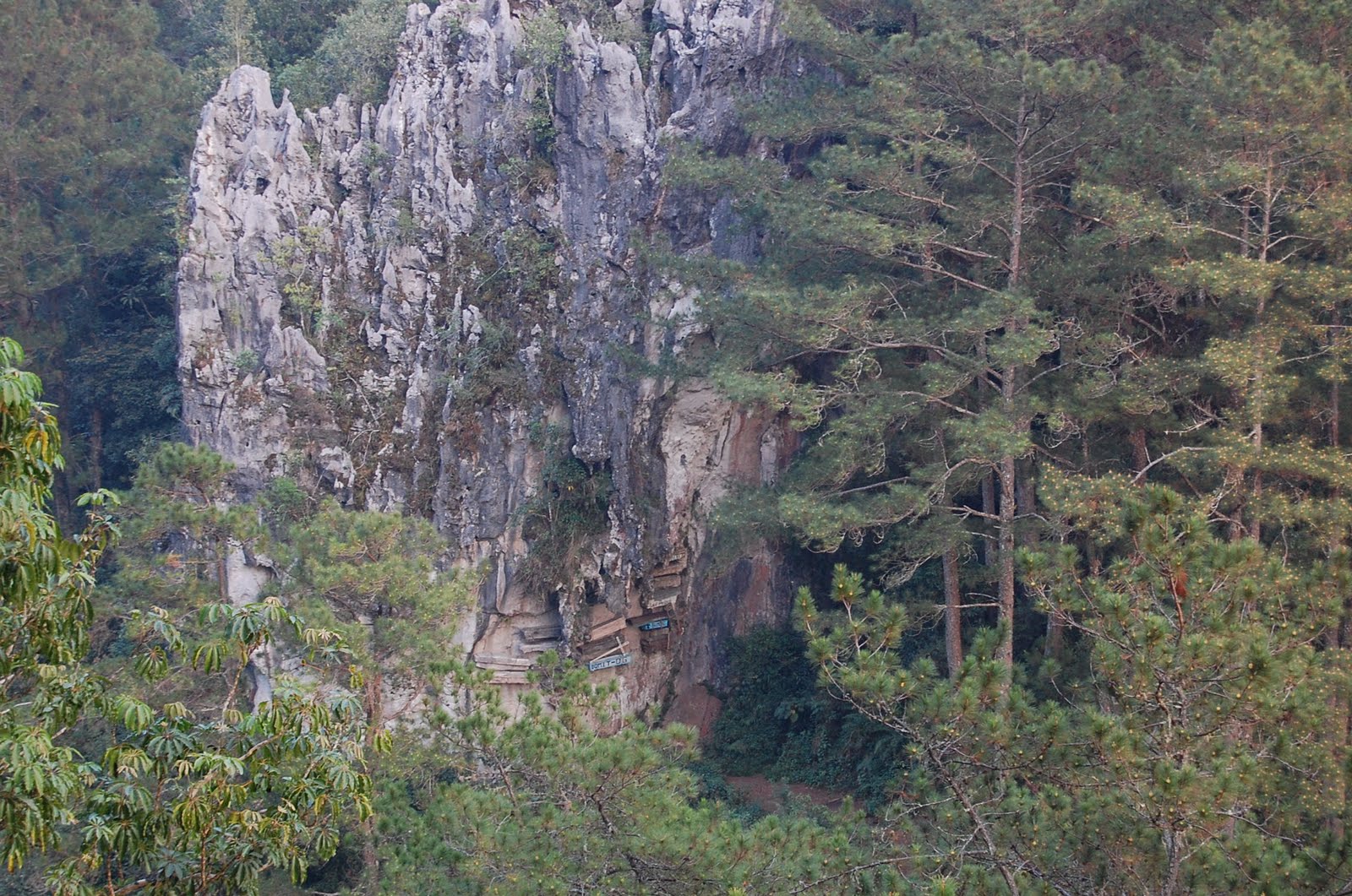 PHOTO TRAVELER: BEAUTIFUL SAGADA, MOUNTAIN PROVINCE