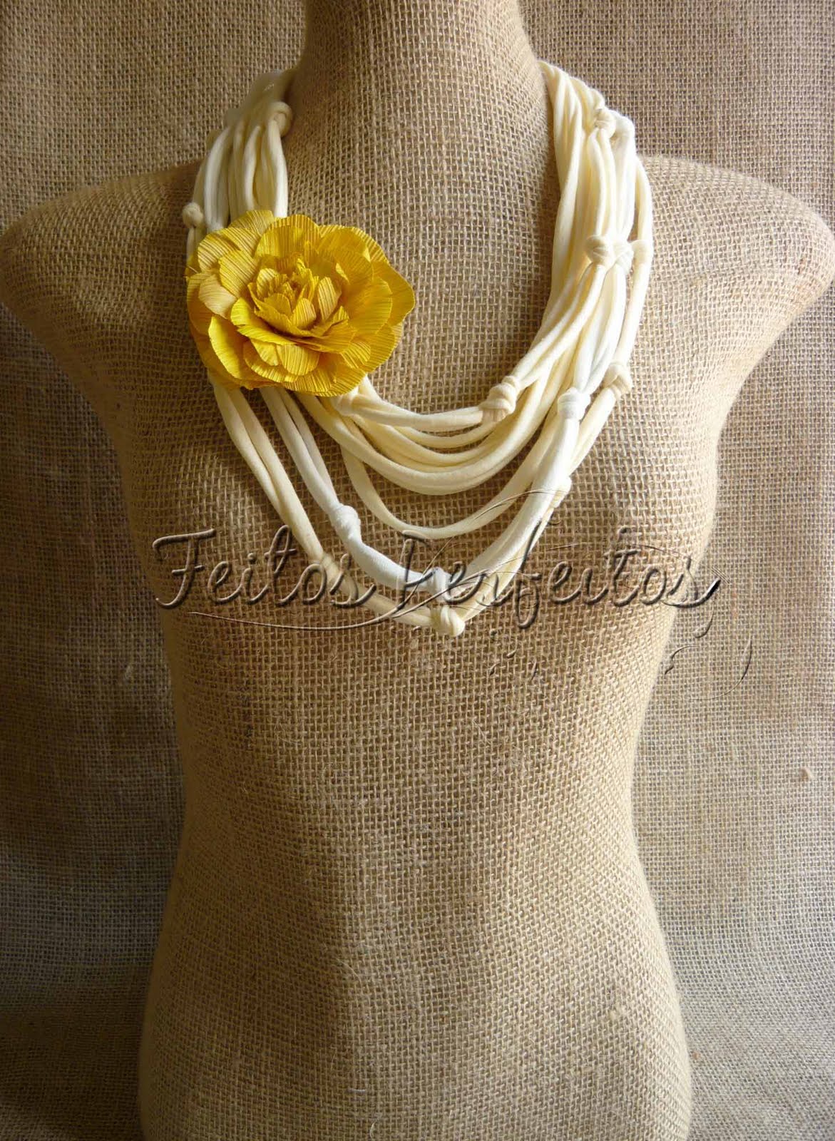 FEITOS PERFEITOS: COLARES FEITOS PERFEITOS - LINHA FLOR DE PALHA