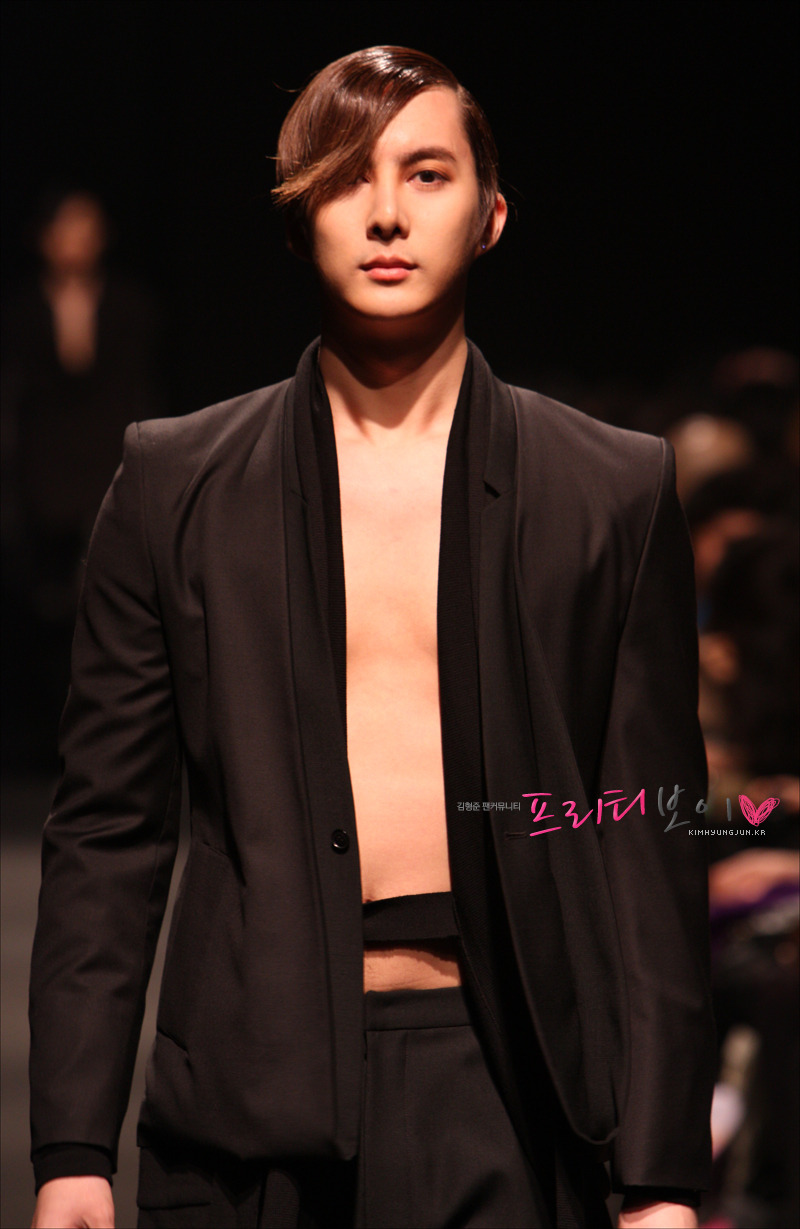 Little Kingdom of SS501: [Photo][2010/03/26] SS501 Kim Hyung Jun ...