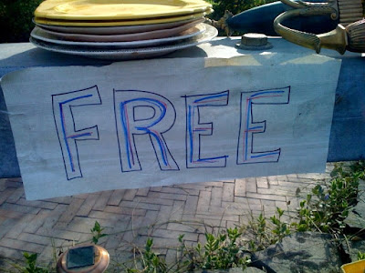 free signs: Signs that say "free"