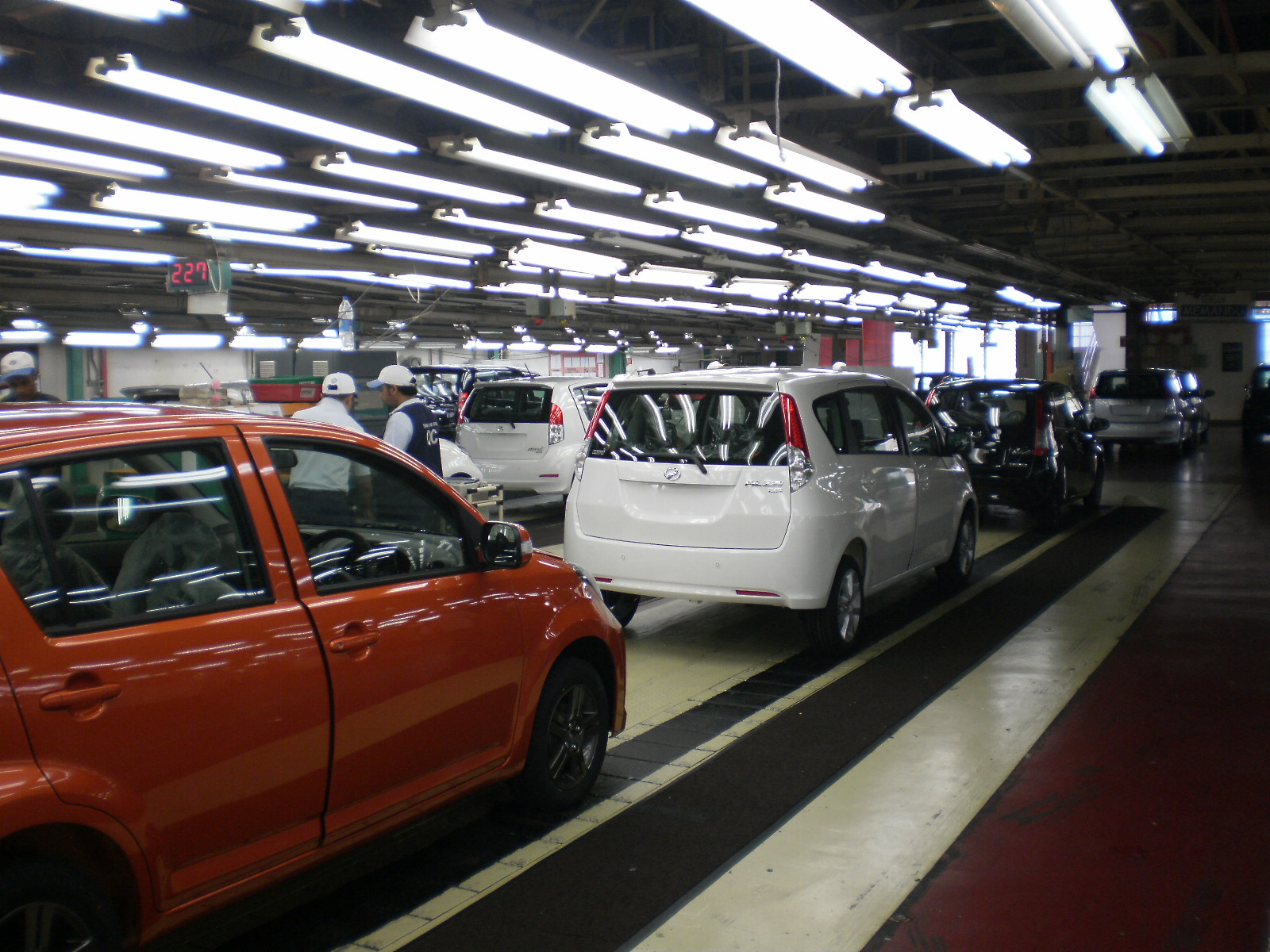 stylo mylo 's notes: Internship at perodua plant