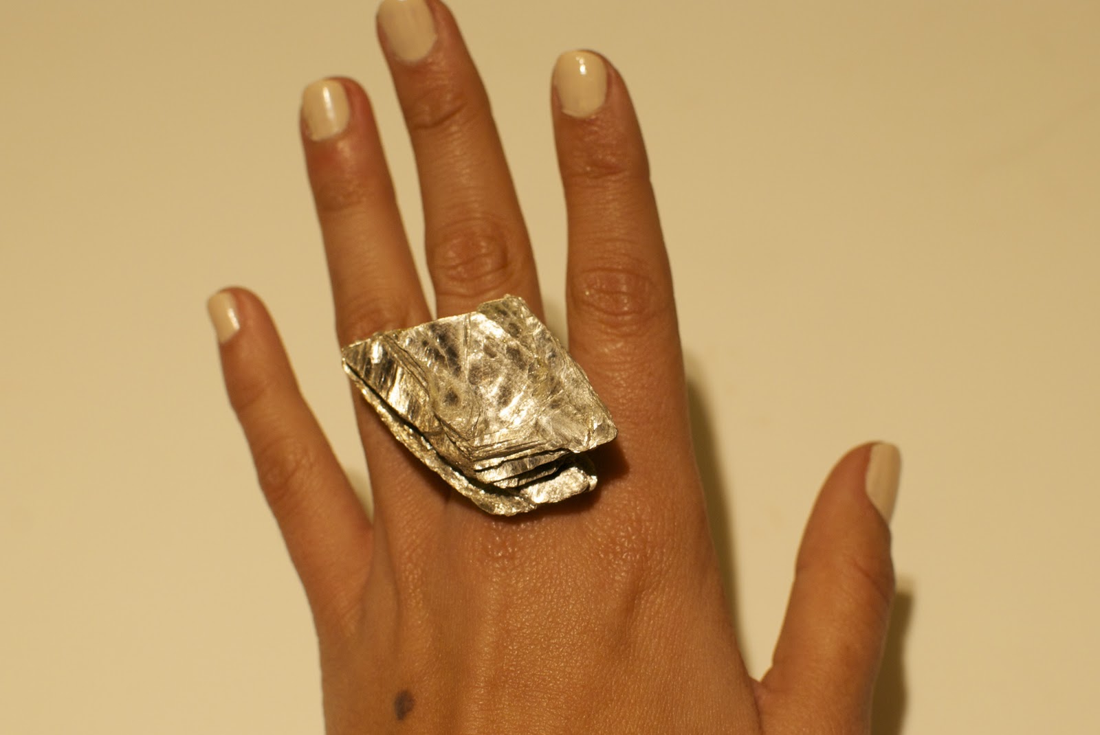 DIY Weekly - Crystal Ring | Collective Gen