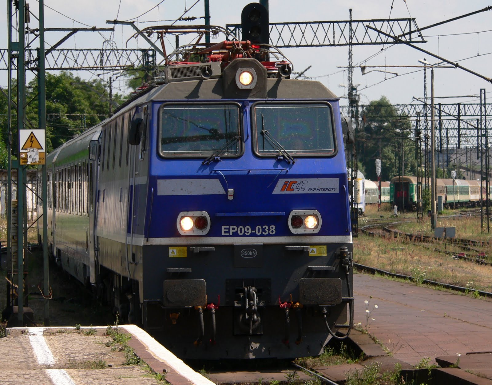 Pociągi pod specjalnym nadzorem: Dziewiątka Ep09