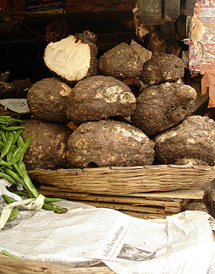 Subhiksa - Vegetarian Cooking: Suran vegetable