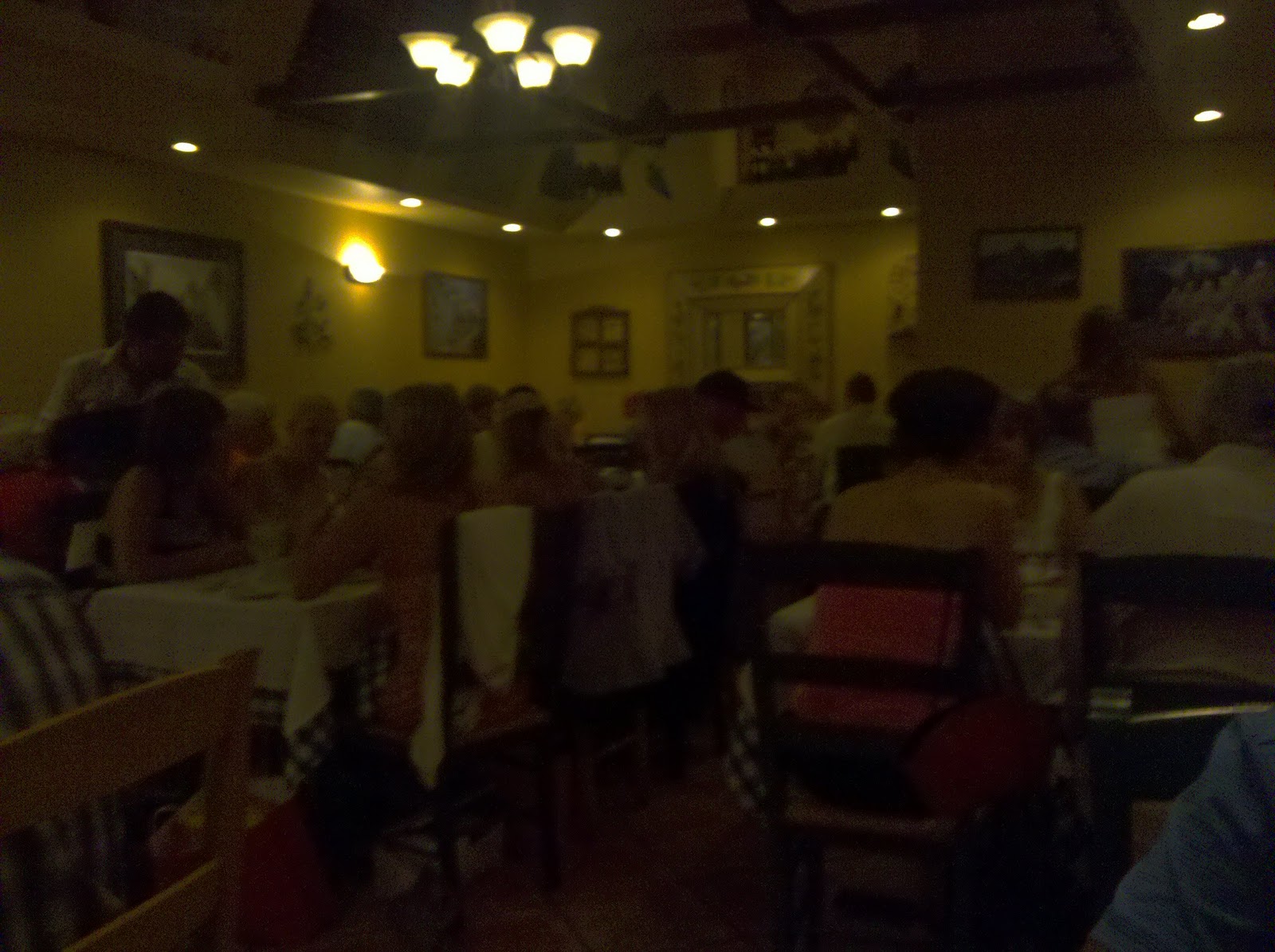 Is Food Still Trendy?: Quaint Italian Restaurant in Encinitas