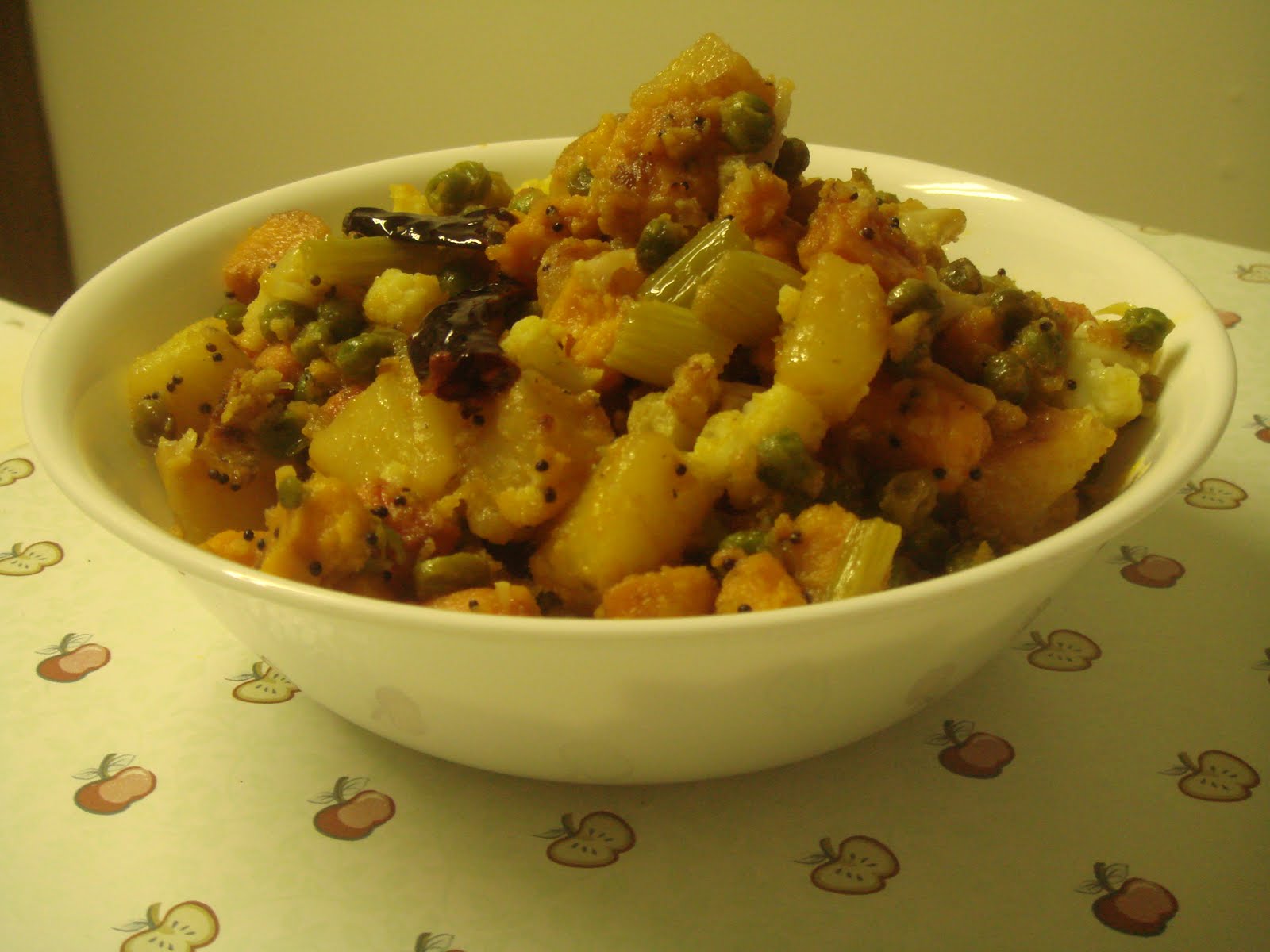PANCH MESHALI SHOBJI : MIXED VEG WITH A BONG TWIST - JOURNOSPEAK