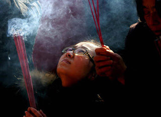 BUDDHIST HOLIDAYS AND FESTIVALS!!