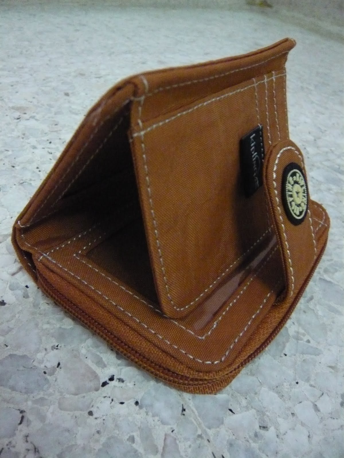Simply Gears: Kipling Wallet - Brown