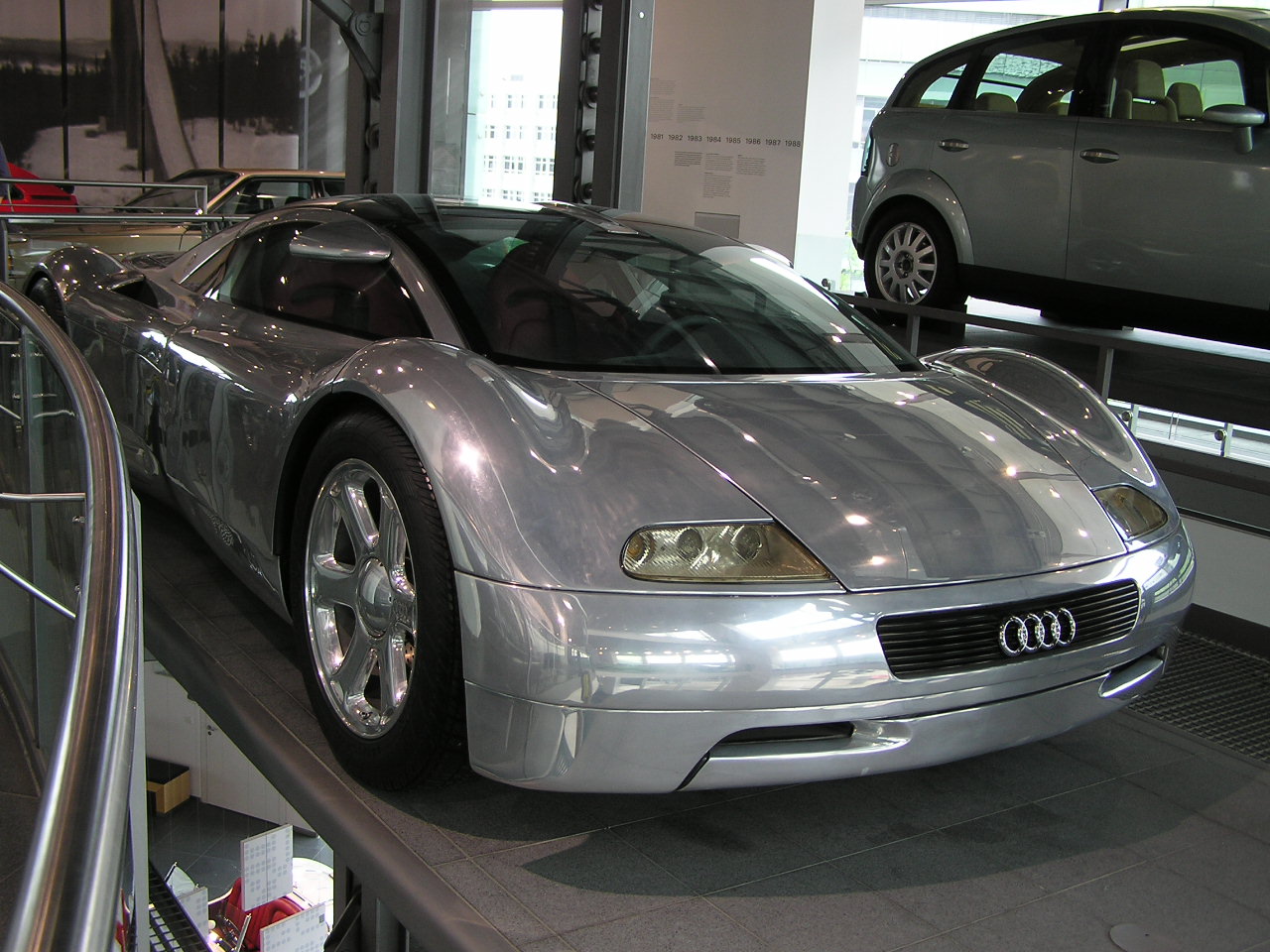 All About Cars: '91 Audi Avus Quattro Concept