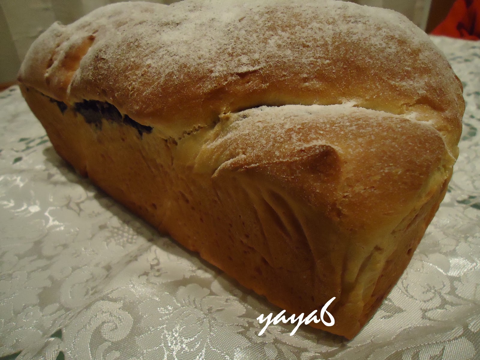 Cozonac de post cu cacao si nuci