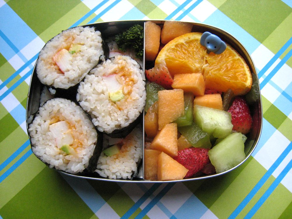 Feeding My Husband - Sushi Snack Bento