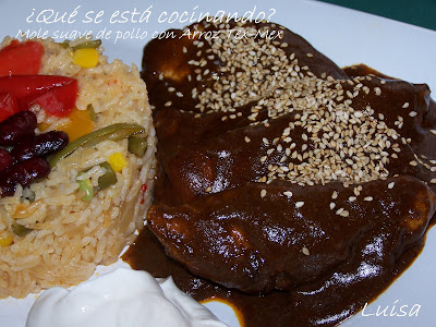 "¿QUE SE ESTÁ COCINANDO?" What's Cooking?: MOLE SUAVE DE POLLO CON ...