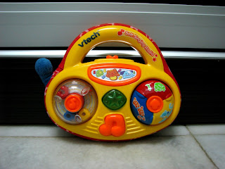 Kiddy Parlour Sold Gallery: Vtech Soft Singing Radio