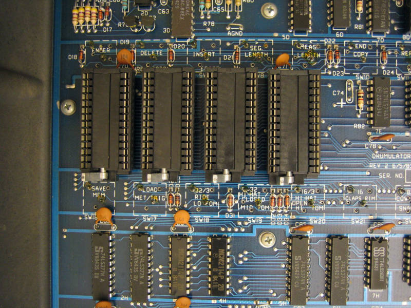 MATRIXSYNTH: Inside an E-mu Drumulator