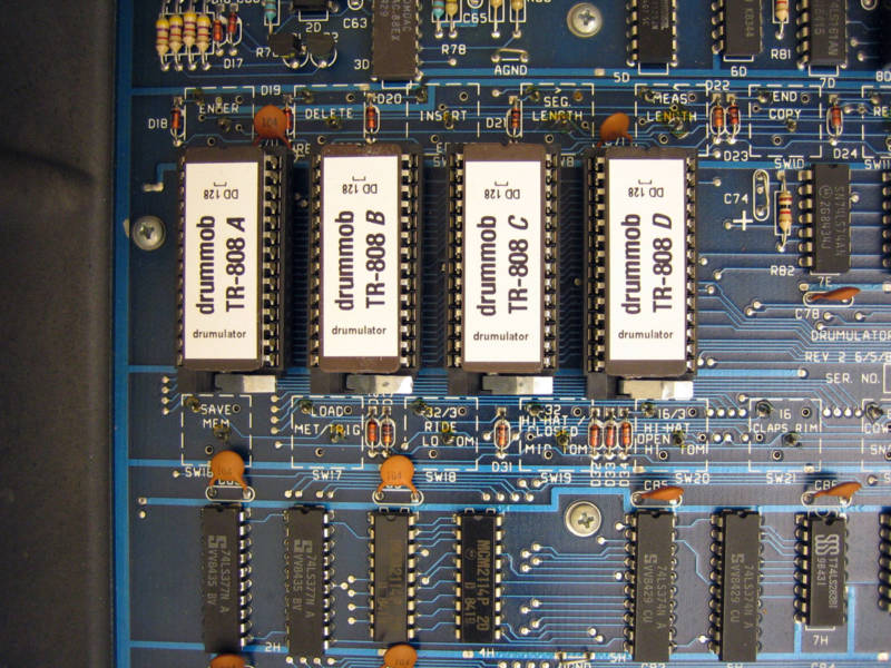 MATRIXSYNTH: Inside an E-mu Drumulator