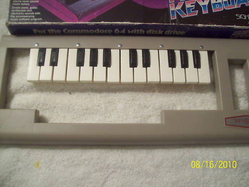 MATRIXSYNTH: COMMODORE 64 INCREDIBLE MUSICAL KEYBOARD /SIGHT & SOUND
