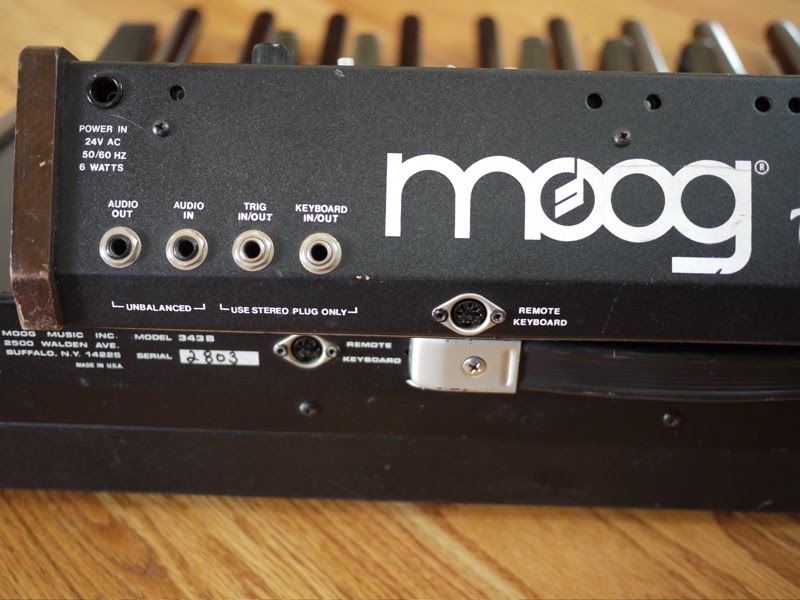 MATRIXSYNTH: Moog Taurus II Bass Synthesizer