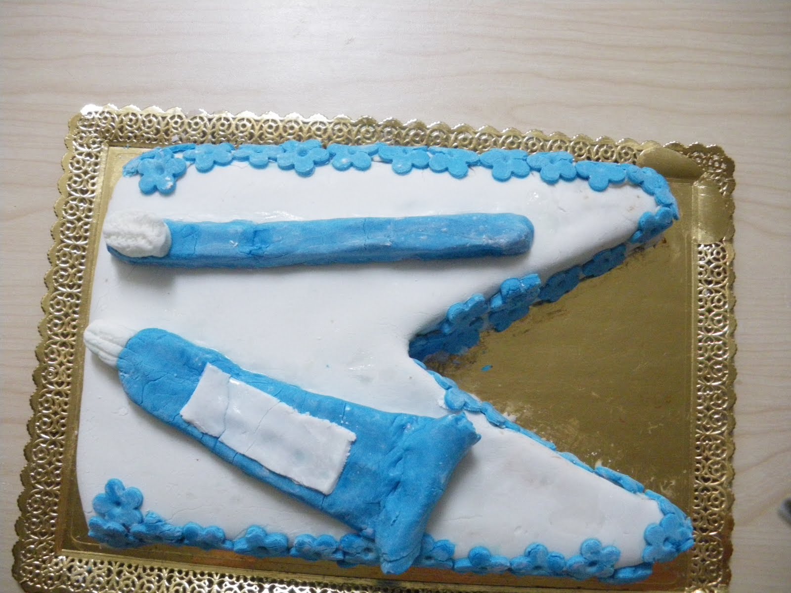 Accidental Daring Baker: Tooth cake