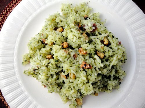 Big Sri's Food: Sweet and Spicy Basil Rice (Serves 2)