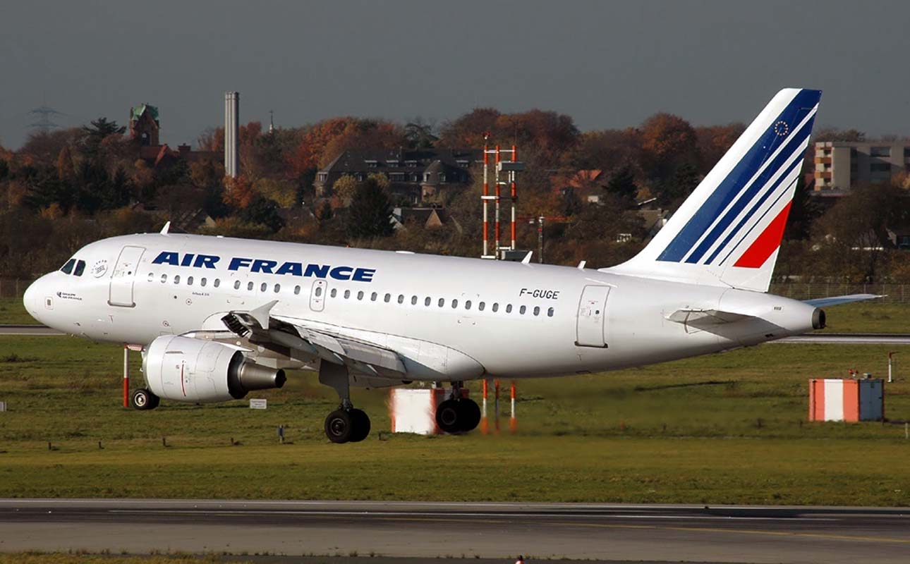 nhungdoicanh: Airbus A318