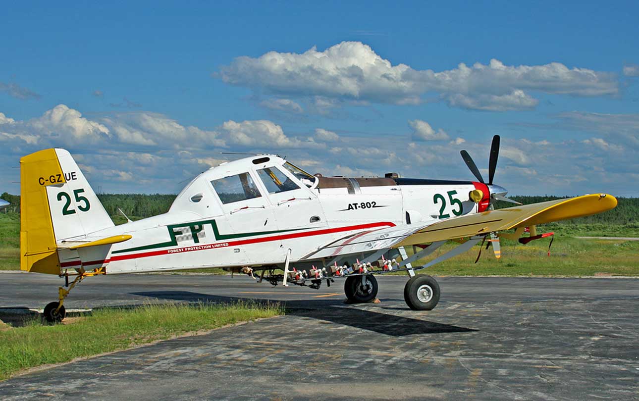 nhungdoicanh: Air Tractor AT-802