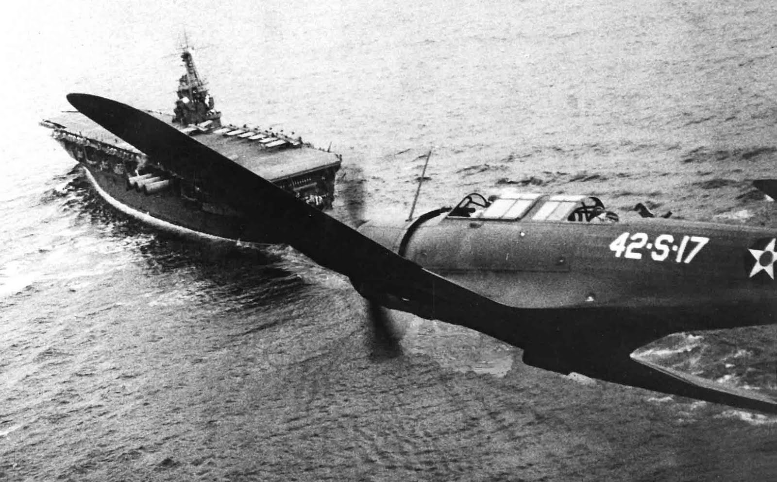 nhungdoicanh: Vought SB2U Vindicator